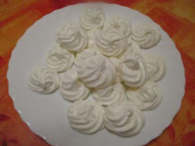 Recettes de Meringues de Allo Maman! Comment on fait la cuisine