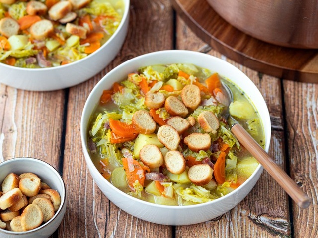 Recettes de Soupe au chou de Amandine Cooking