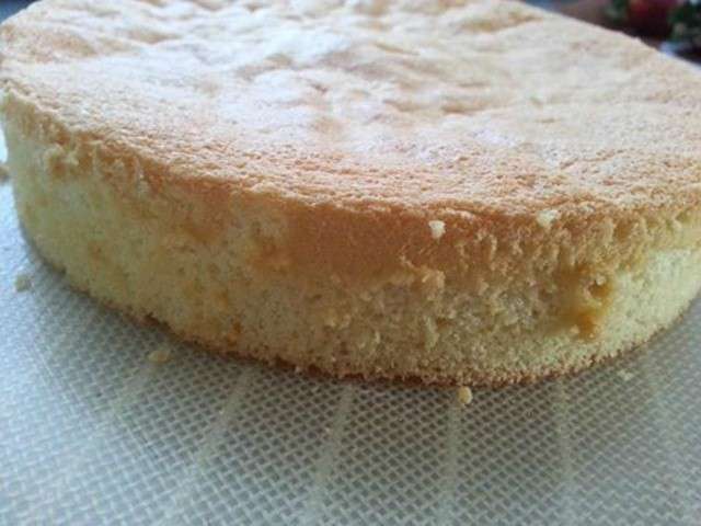 Recettes de Gâteau Genoise de Bienvenue chez Nadia