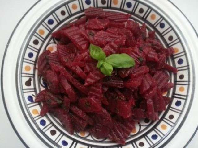 Les Meilleures Recettes de Salade de betterave et Salade de betteraves ...
