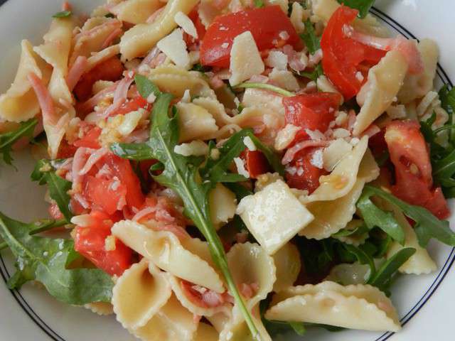 Recettes de Salade de pâtes de c'est pas d'la tarte