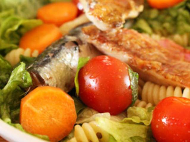 Recettes de Salade de la mer de Caro est dans la cuisine
