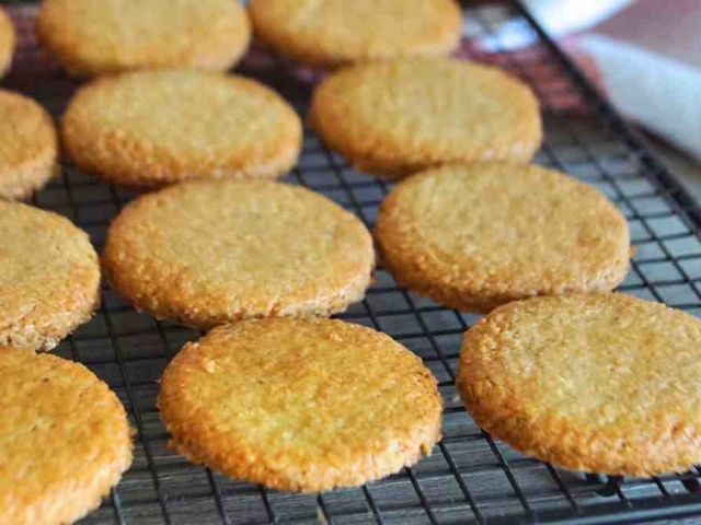 Recettes de Biscuits à la noix de coco de CommonCook