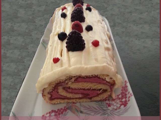 Recettes de Bûche aux fruits de Cook 'Alex