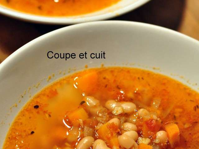 Recettes de Soupe de haricots blancs et Tomates