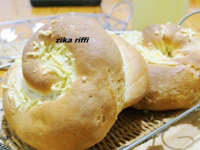 Recettes de Pain Spiral Ou Pain Escargot Feuillete au Gruyere