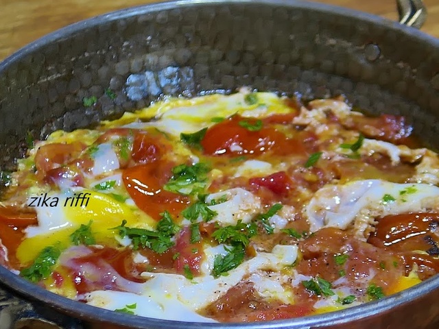 Recettes de Tomates Frites aux Oeufs