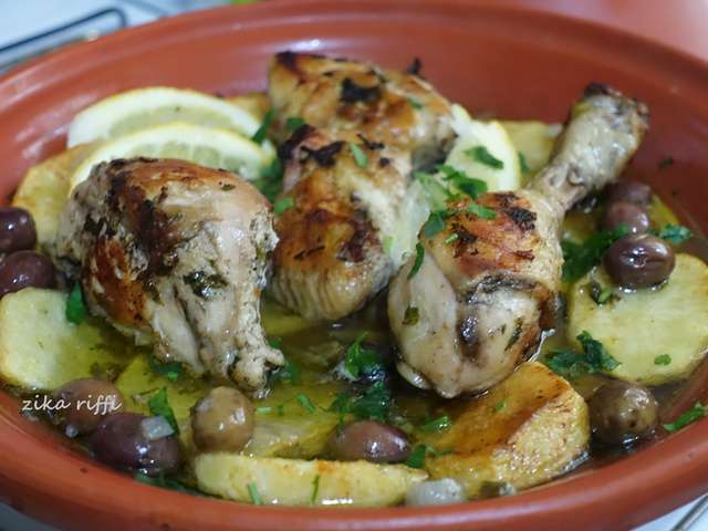 Recettes de Tajine Poulet Marocain aux Olives Violettes