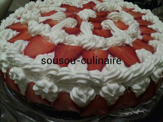 Recettes de Genoise a la Fraise de Délice culinaire de sousou