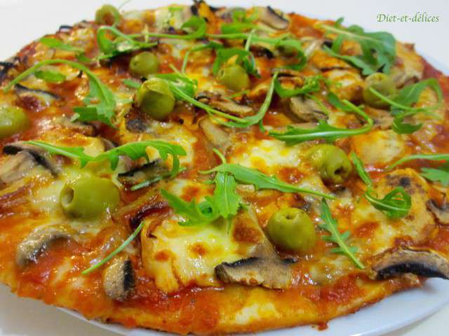 Recettes de Pizza au Poulet Et Champignons