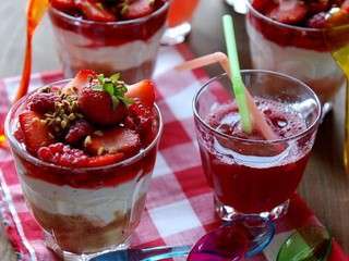 Les Meilleures Recettes de Rhubarbe et Fruits rouges