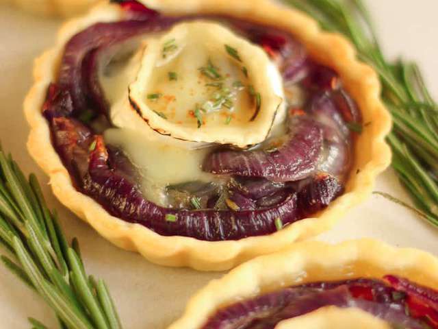 Recettes d'Oignons de Elle Mijote Quelque Chose