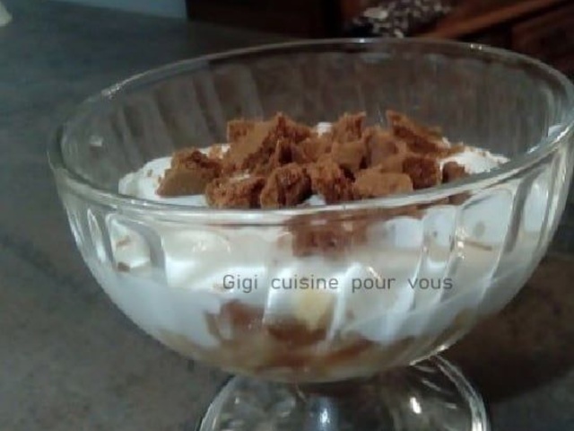 Recettes de Fromage Blanc de Gigi est en cuisine