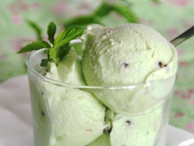 Recettes de Glace à la menthe de Gourmand'Iz