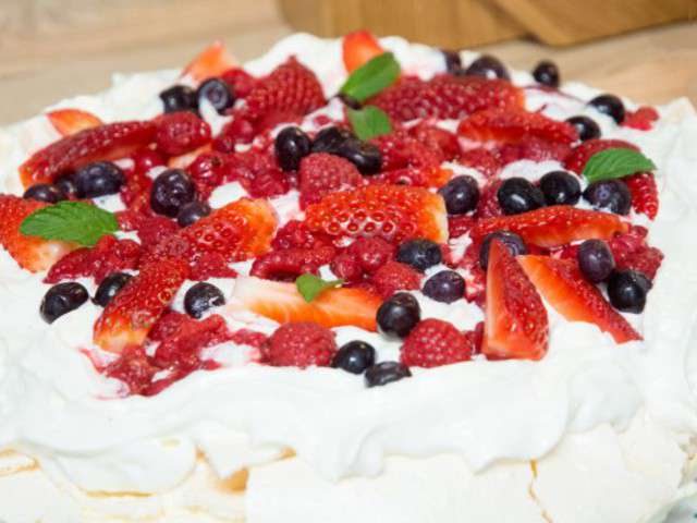 Recettes de Pavlova de Histoires de fruit