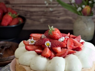 Recettes de Dacquoise et Fraises
