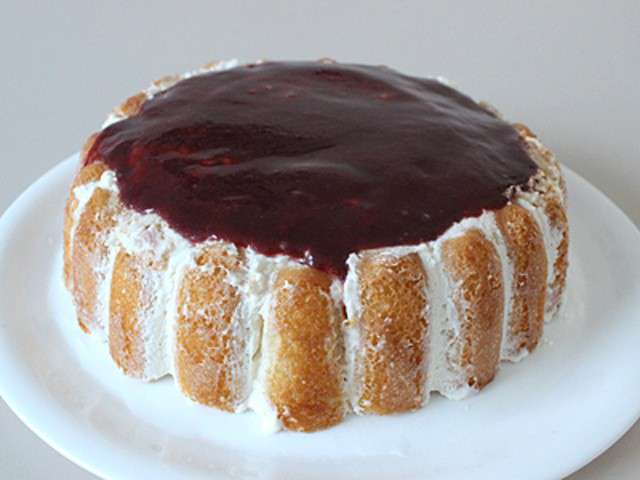 Les Meilleures Recettes de Charlottes et Fruits rouges