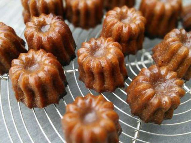 Recettes de Mini-cannelés de Le bonheur est dans l'assiette