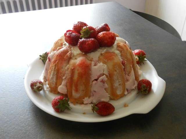 Recettes de Charlotte aux Fraises de Le jardin de Cruik