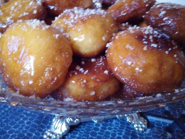 Recette Gâteau au Miel facile - Les recettes de Gâteau au Miel les plus ...