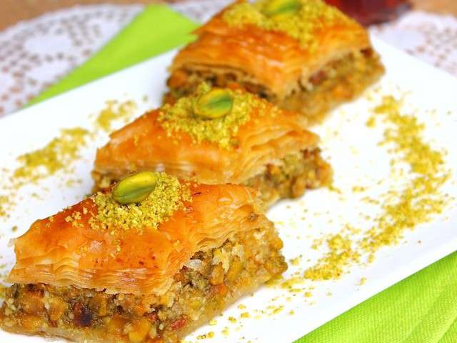 Les Meilleures Recettes de Baklawa et Pistache