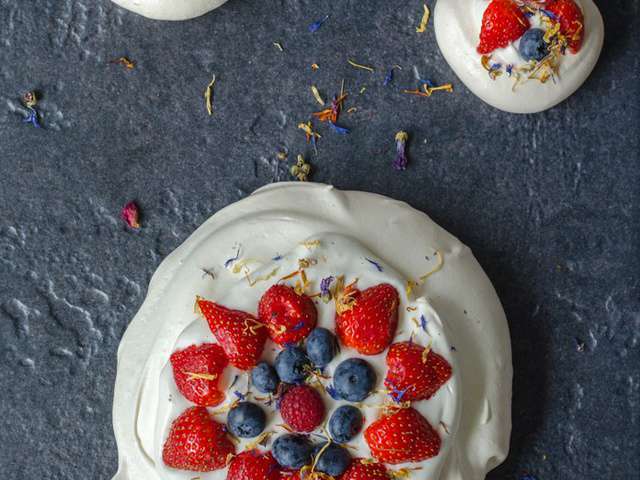 Les Meilleures Recettes de Pavlova et Fleurs