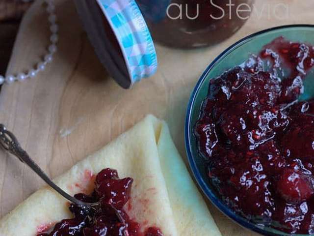 Recettes de Confiture de fruits rouges de La Cuisine de Djouza