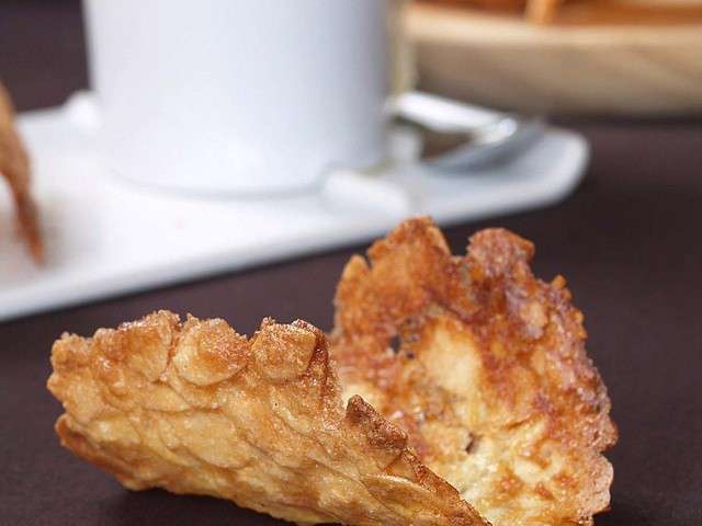 Recettes de Tuiles aux Amandes de Macaronette et Cie