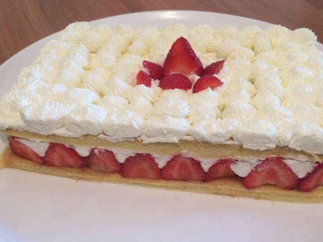 Recette Fraisier facile - Les recettes de Fraisier les plus faciles et ...