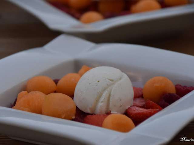 Recettes de Glace à la vanille de Momo délice