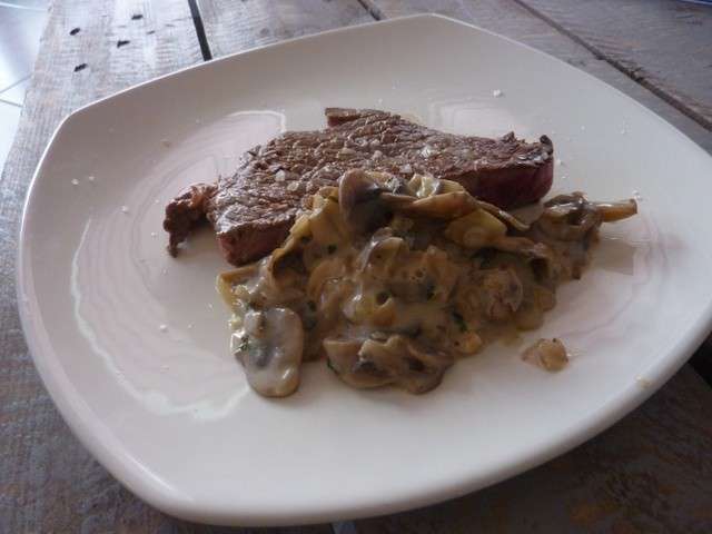 Recettes de Sauce aux champignons et Tournedos