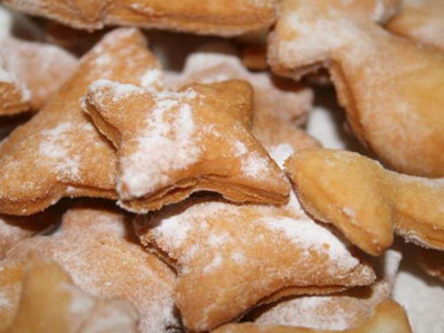 Recettes de Bugnes de plaisirs et gourmandises