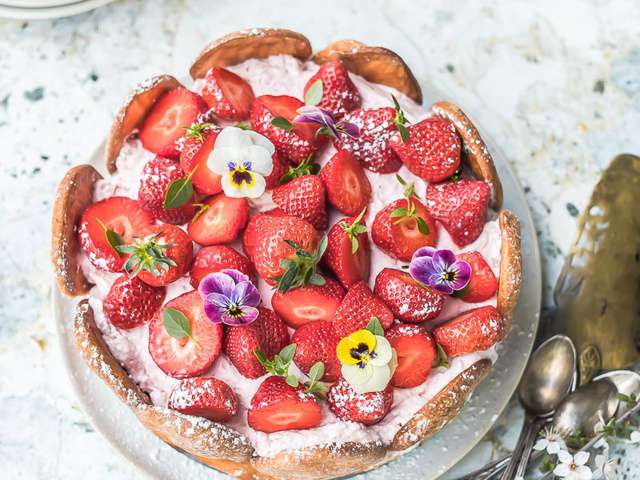 Recettes de Charlotte aux Fraises de Quatre saisons au jardin