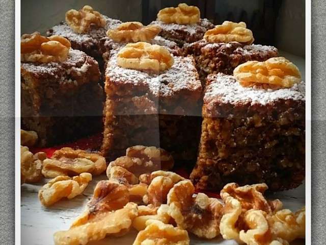 Recettes de Gâteau aux Noix de Une Petite Faim