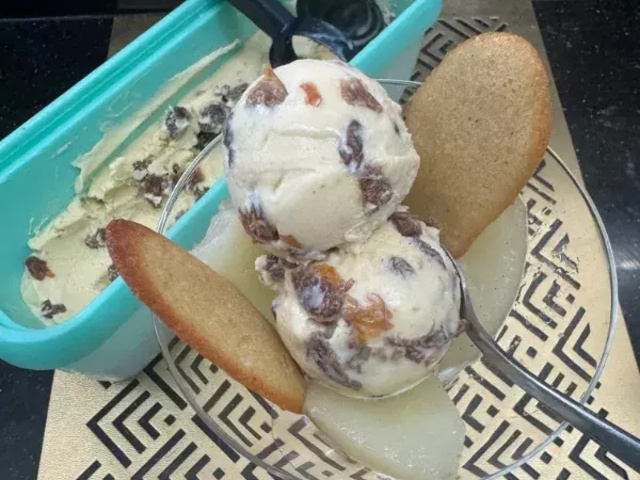 Recettes de Glace rhum-raisin de UNE TOULOUSAINE EN CUISINE