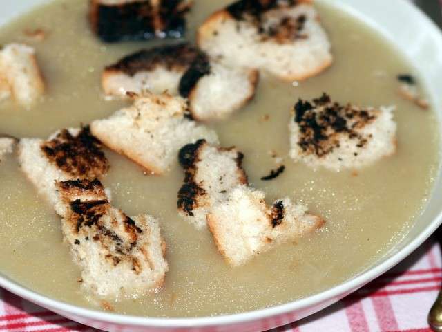 Recettes de Soupe à l'oignon et Oignons - 23